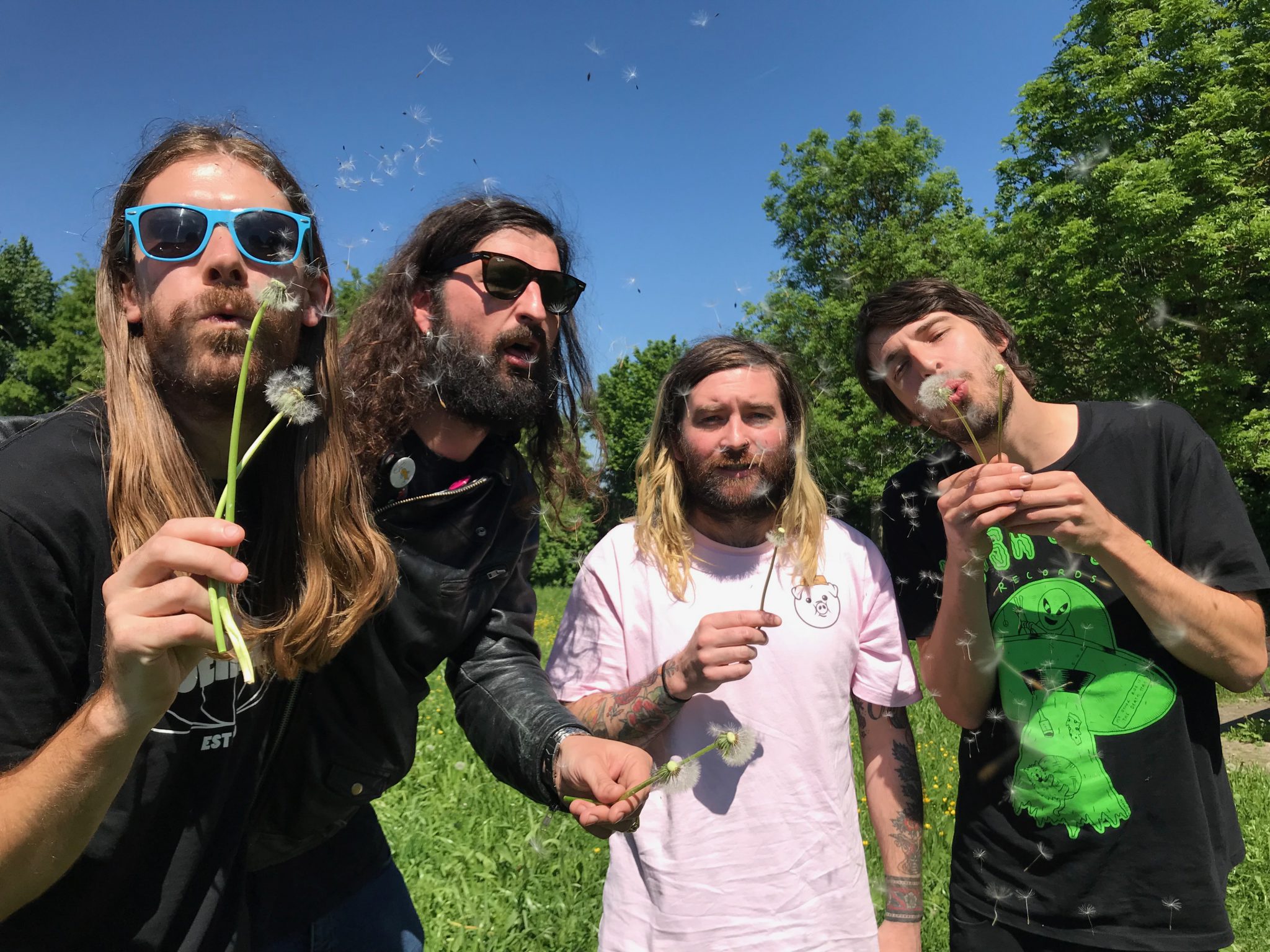 They Made Me Do It – Talking Influences with The Bennies | TROUBLE JUICE