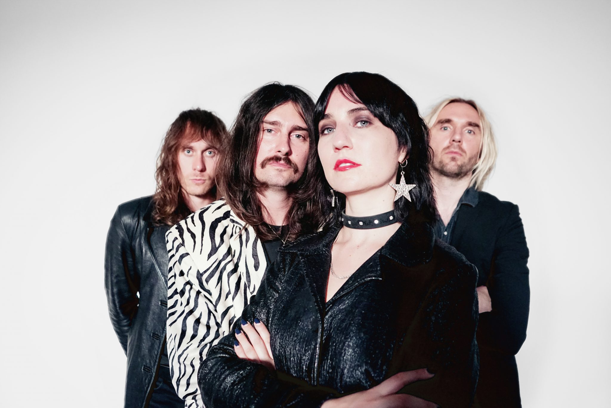 Video Premiere: Goldminds – The Spirit Knows | TROUBLE JUICE